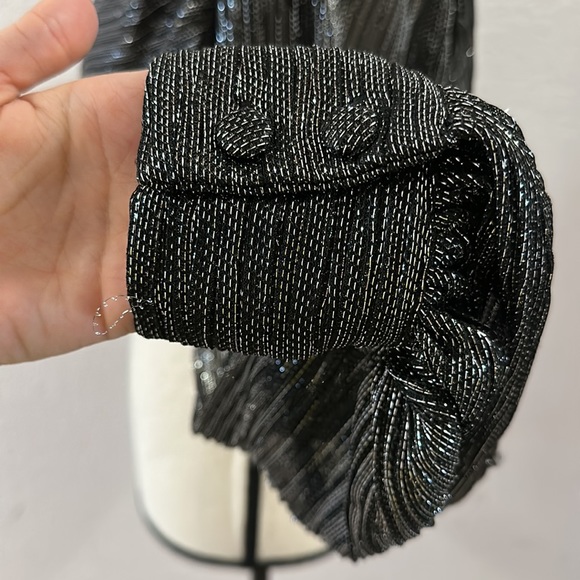 Zara | Tops | Zara Knotted Crop Top With Metallic Thread | Poshmark